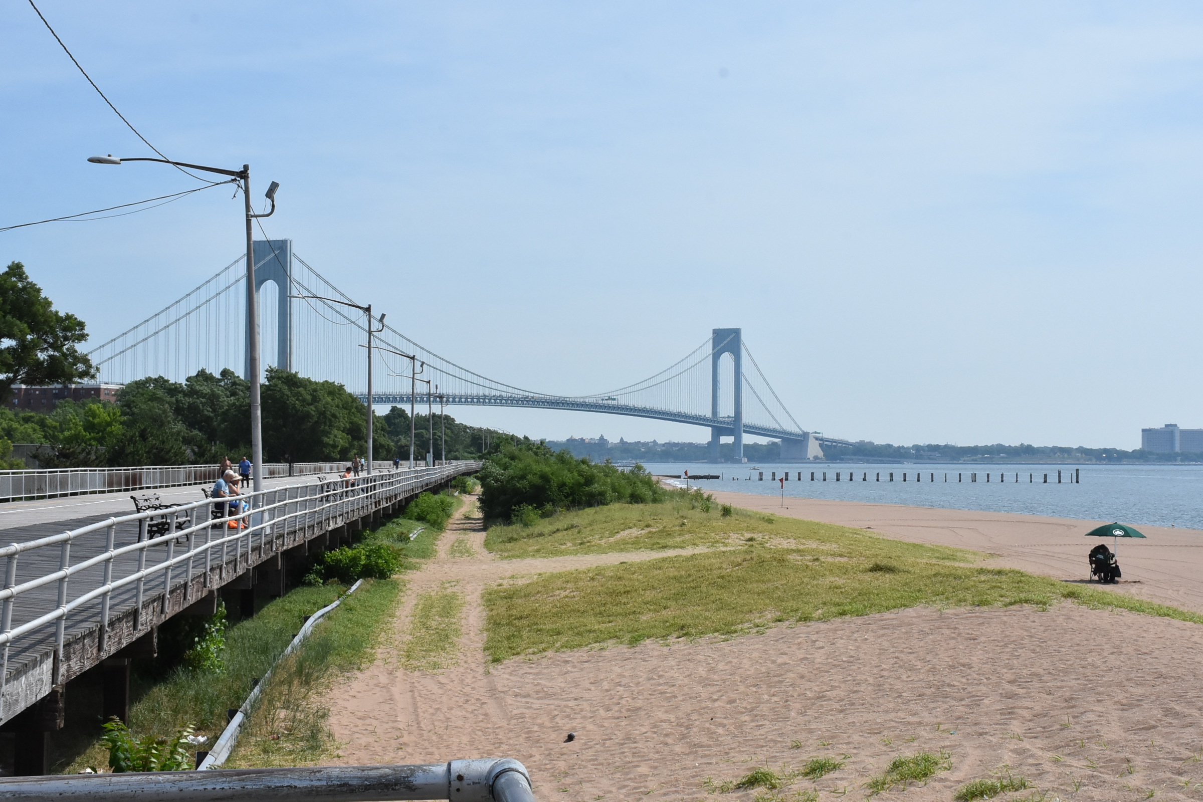 The multibillion-dollar effort to stop New York from going underwater ...